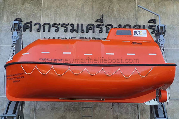 Do you know difference between rescue boat and lifeboat? - New Marine