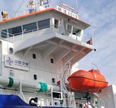 Do you know the lifeboat release and recovery device? - New Marine